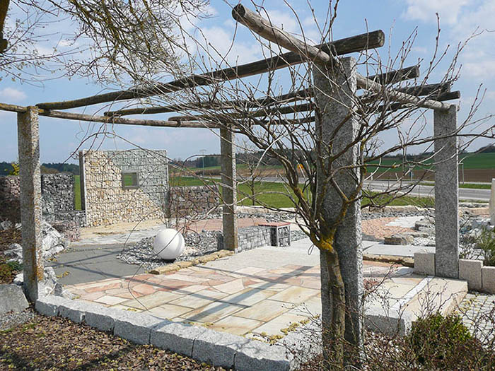 Services - OTT Natursteine - Baustoffrecycling